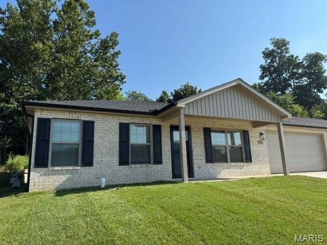 5178 Caney Fork St, Jackson, MO 63755
