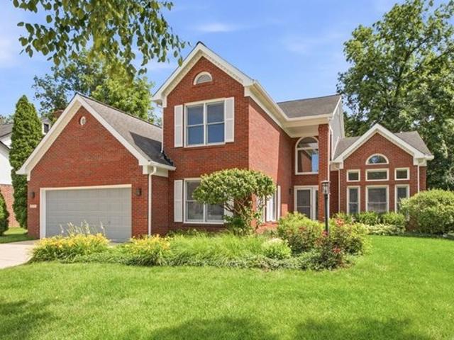 5179 Clear Lake Ct, Carmel, IN 46033