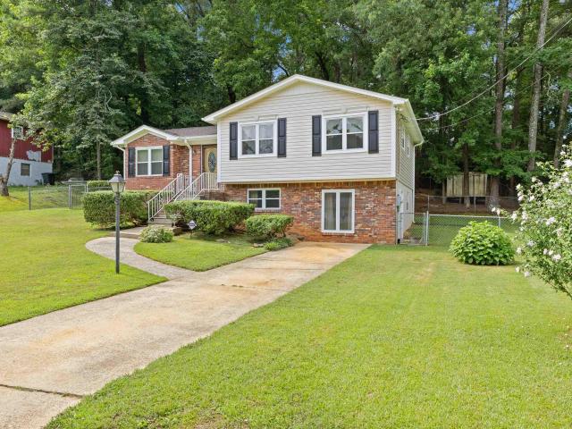 5179 Hickory Drive Ne