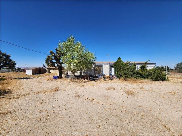 5170 Del Rosa Rd, Phelan, CA 92371