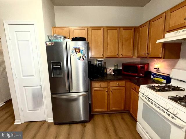 5172 M William Colin Court # M