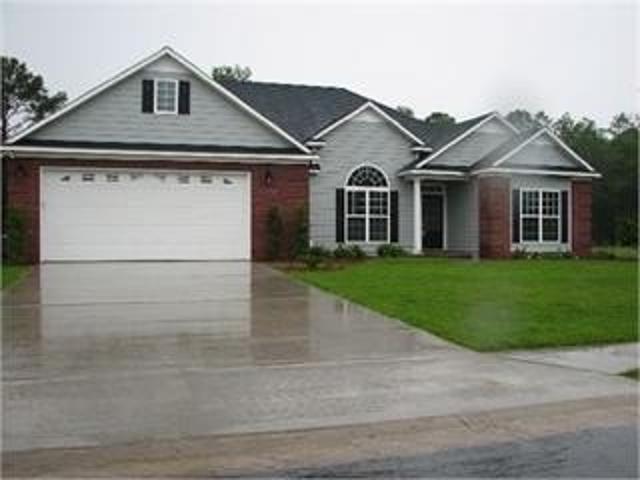 5172 Carlton Ridge Cir, Hahira, GA 31632