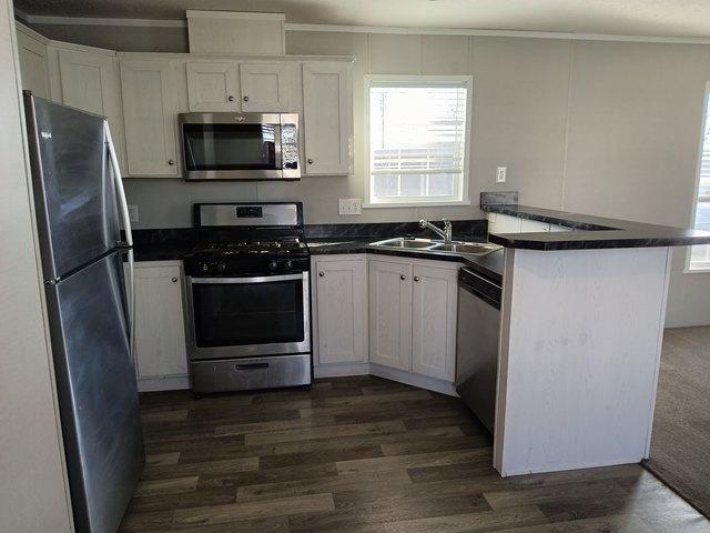 5172 Chantelle Dr Unit 124, Flint, MI 48507