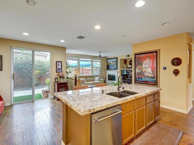 5173 Bluegrass Way