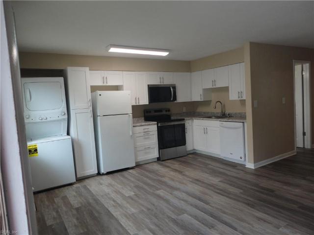 517 21st ST # 101