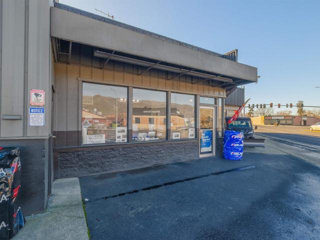 517 & 519 Diagonal Street