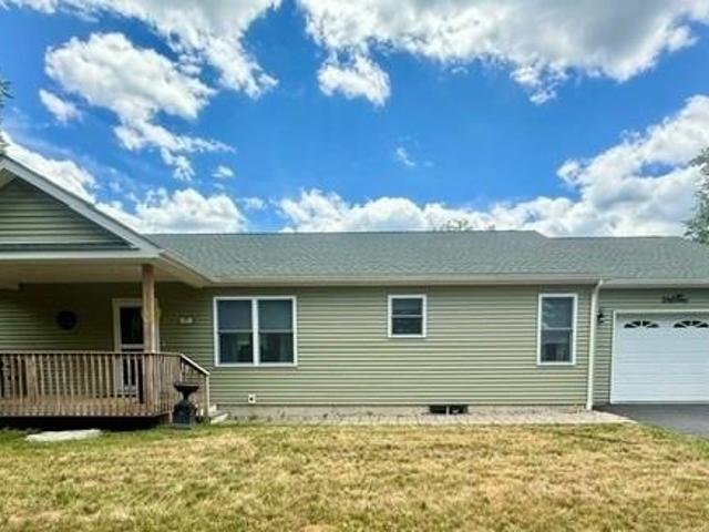 517 Crescent Ave, Highland, NY 12528