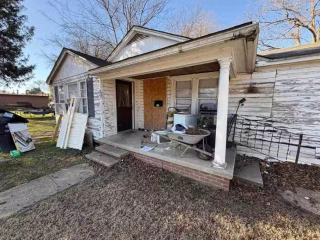 517 BUTTERFIELD AVE, TRUMANN, AR 72472