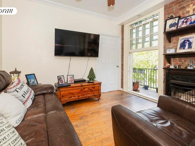 517 East 77th Street, New York, NY