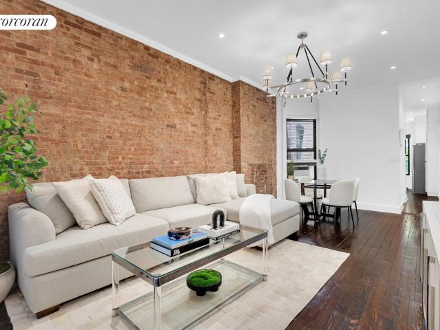 517 East 87th Street, New York, NY