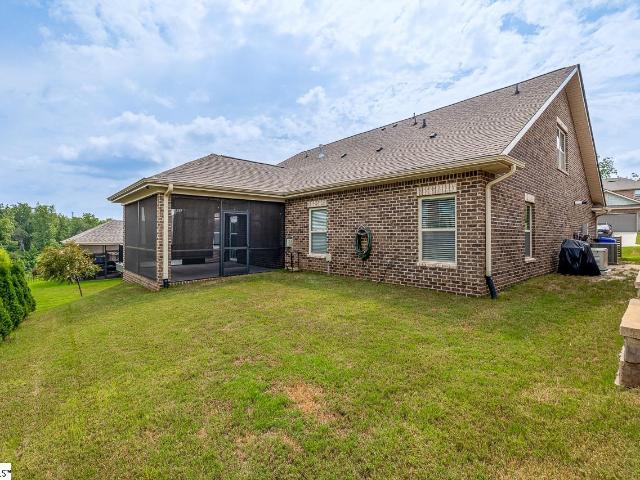 517 Flying Squirrel Way