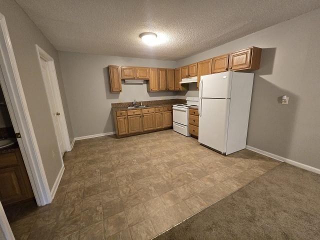 517 Hickory Street 1 Bedroom Apartment for Rent at 517 Hickory St, Hudson, NC 28638