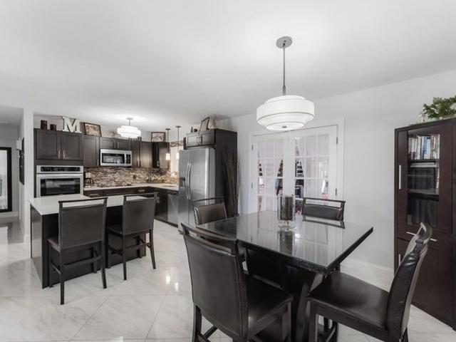 517 Ibis Dr, Delray Beach, FL 33444