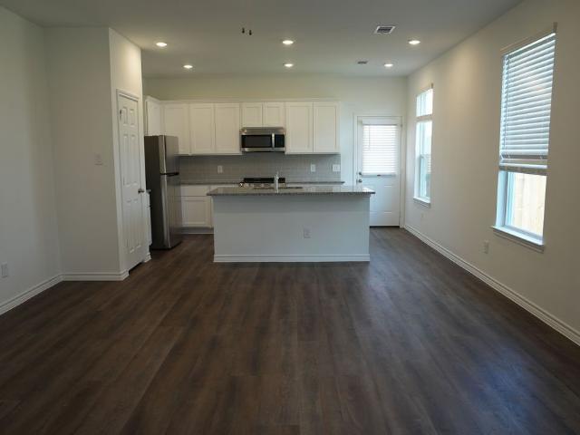 517 Oak Chase Ave, Dayton, TX 77535 | MLS #15628 | Compass
