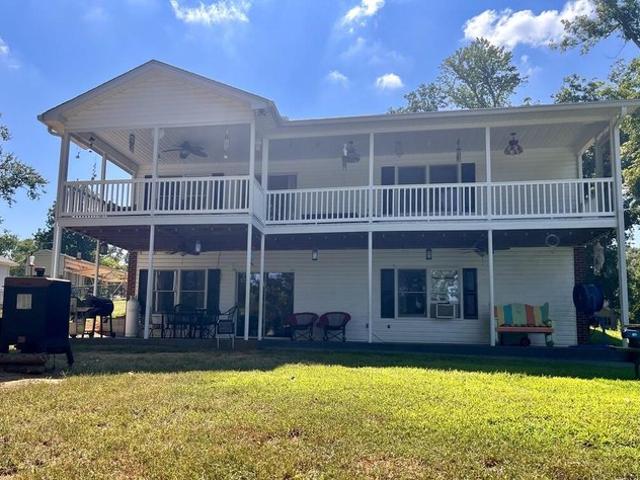 517 Lake Shore Dr, Iva, SC 29655