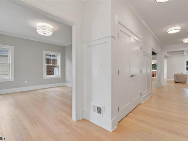 517 Lexington Ave