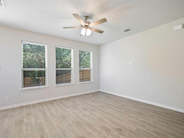 517 Mockingbird Lane