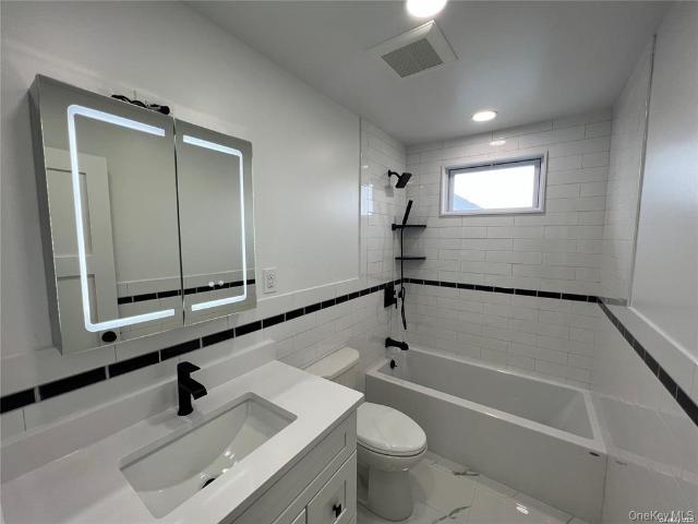 517 Monroe Boulevard 2