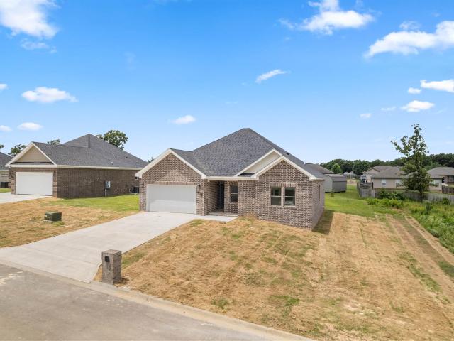 517 Madeleine Circle