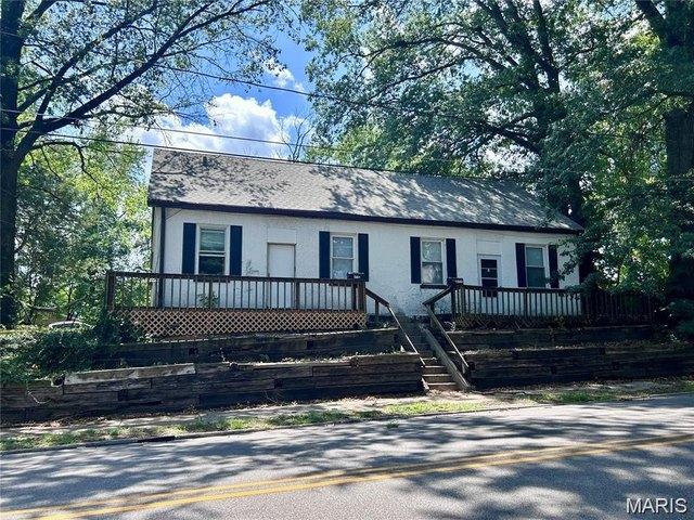 517 Mascoutah Ave, Belleville, IL 62220