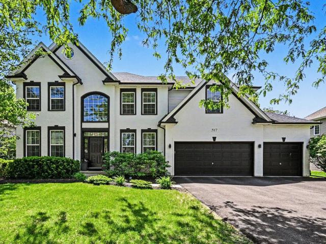 517 Meadowwood Lane
