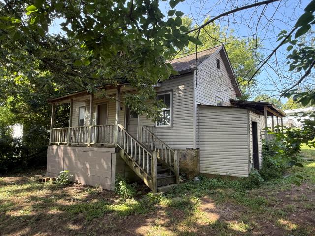 517 N 4th Street