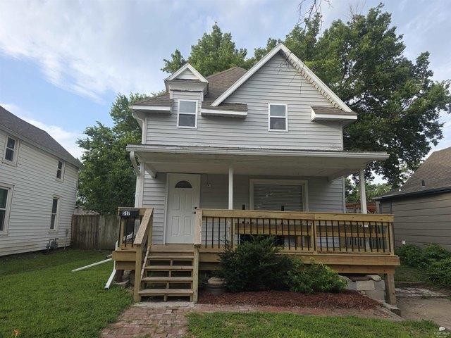 517 NW 7th St, Abilene, KS 67410