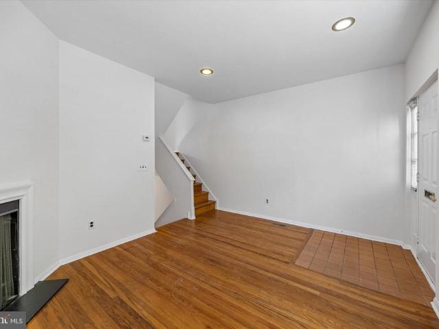 517 S Randolph Court # B