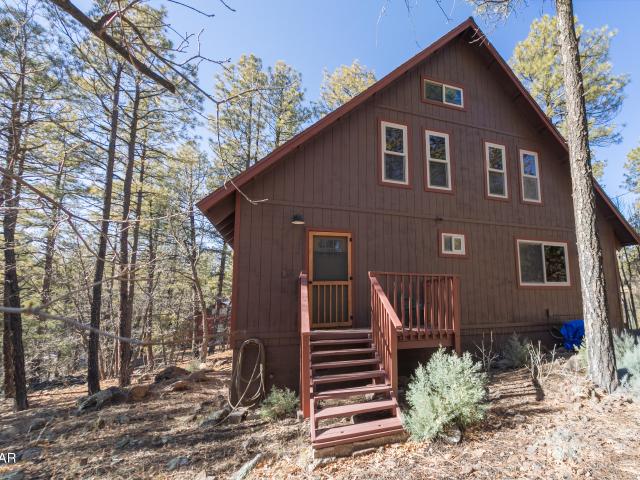 517 Stardust Drive