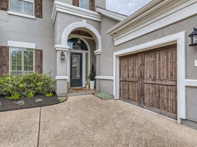 517 Summer Alcove Way, Austin, TX 78732 | MLS #4161 | Compass