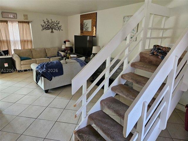 517 SW 1st Ct, Boynton Beach, FL 33435