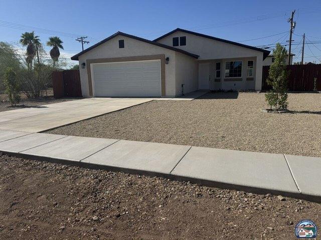 517 W Holt Ave Unit 517, El Centro, CA 92243