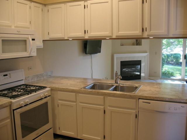 517 Woodhaven Drive, Mundelein, US, IL