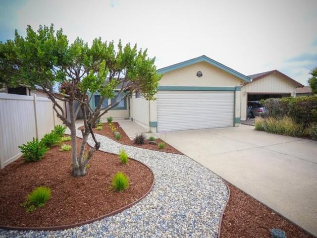 517 Vivienne Dr, Watsonville, CA 95076