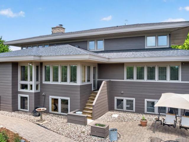 5185 Meadow Crossing Road SW