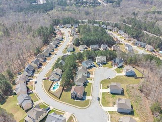 5186 Upper Elm St, South Fulton, GA 30349