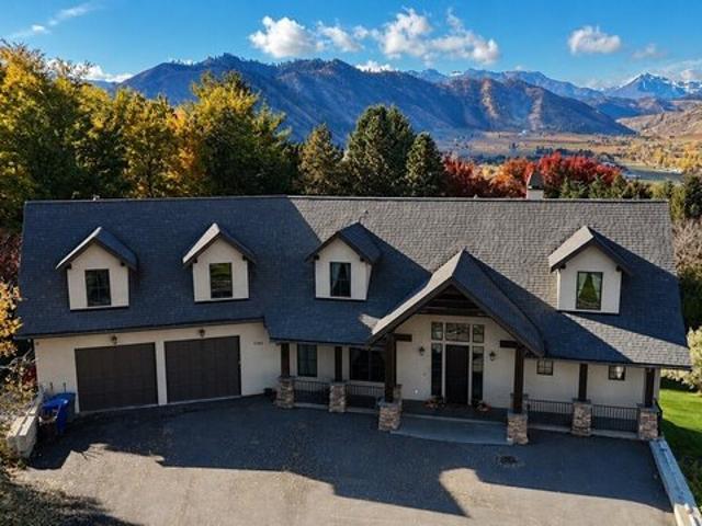 5186 Vista Heights Pl, Cashmere, WA 98815