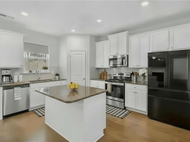5187 Upper Elm St, Atlanta, GA 30349 | MLS #7738