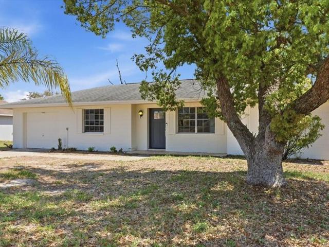 5188 Woodridge Ln, Spring Hill, FL 34609