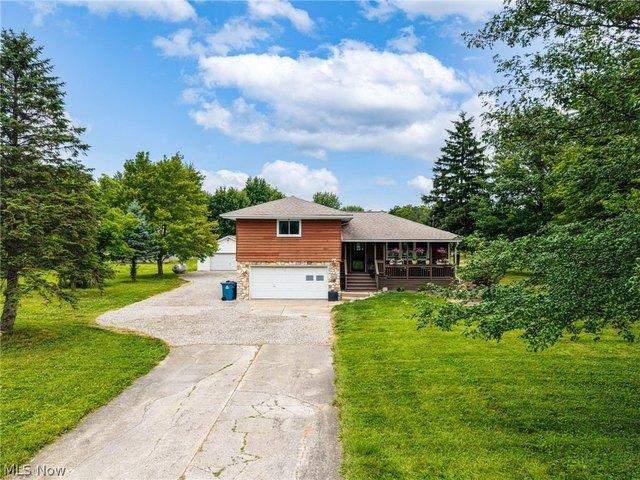 51890 Betts Rd, Wellington, OH 44090