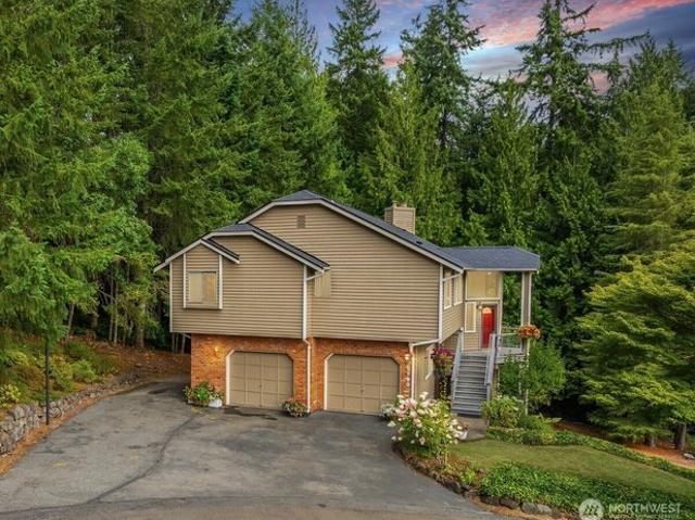 5180 NW Terrace View Dr, Bremerton, WA 98312