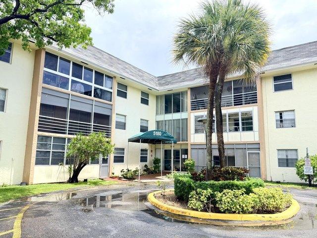 5180 E Sabal Palm Blvd Apt 228, Tamarac, FL 33319