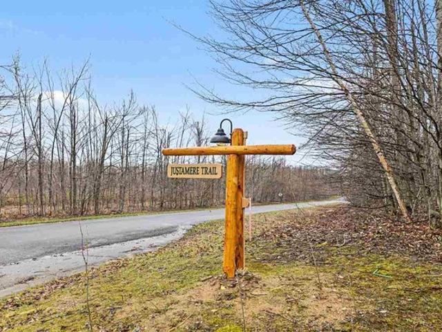 5180 Just Mere Trl, Harbor Springs, MI 49740