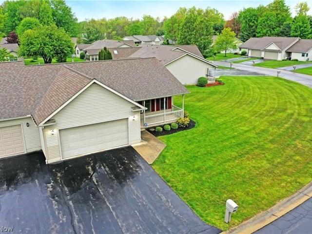 5180 Winthrop Dr, Austintown, OH 44515
