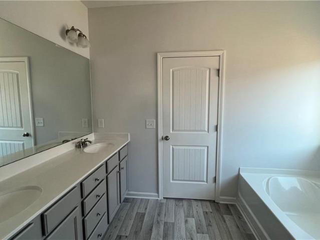 5180 Woodline View Cir, Auburn, GA 30011 | MLS #7740