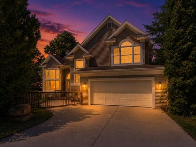 5181 Edgewater Beach Rd, Green Bay, WI 54311