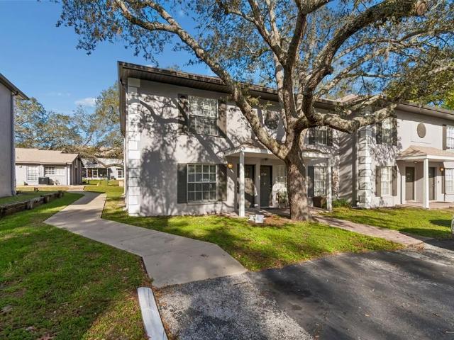 5182 Sunridge Palms Dr, Unit 5182, Tampa, FL 33617 | MLS #TB8508