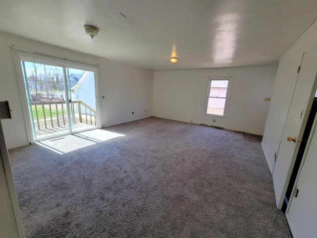 518.5 E Walnut Street