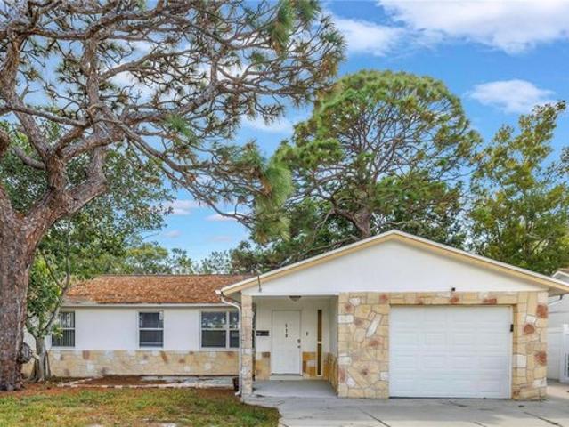 518 62nd Ave NE, Saint Petersburg, FL 33702
