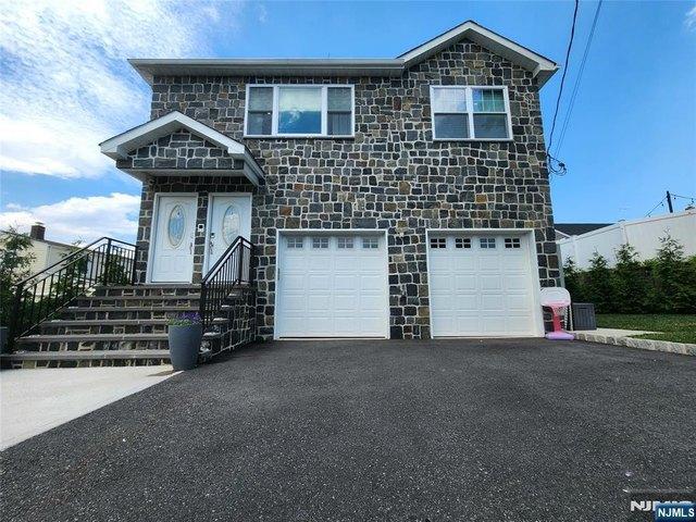 518 8th St, Lyndhurst, NJ 07071